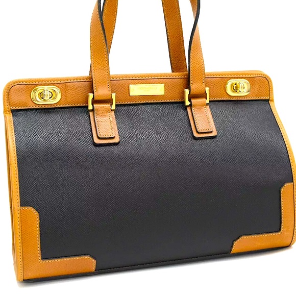 MORABITO | Bags | Authentic Morabito Turned Lock Hand Bag Black Leather ...